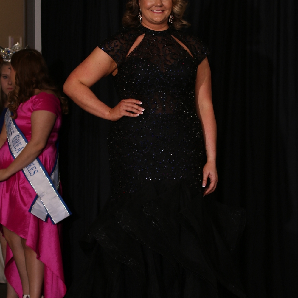 Mermaid Style Evening Gown - Gem